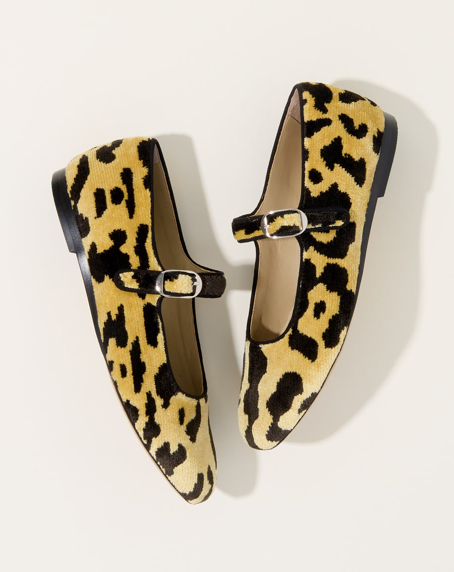 Classic Mary Jane in Tiger Print Bevilacqua Velvet | Le Monde Béryl | Covet + Lou | Covet + Lou