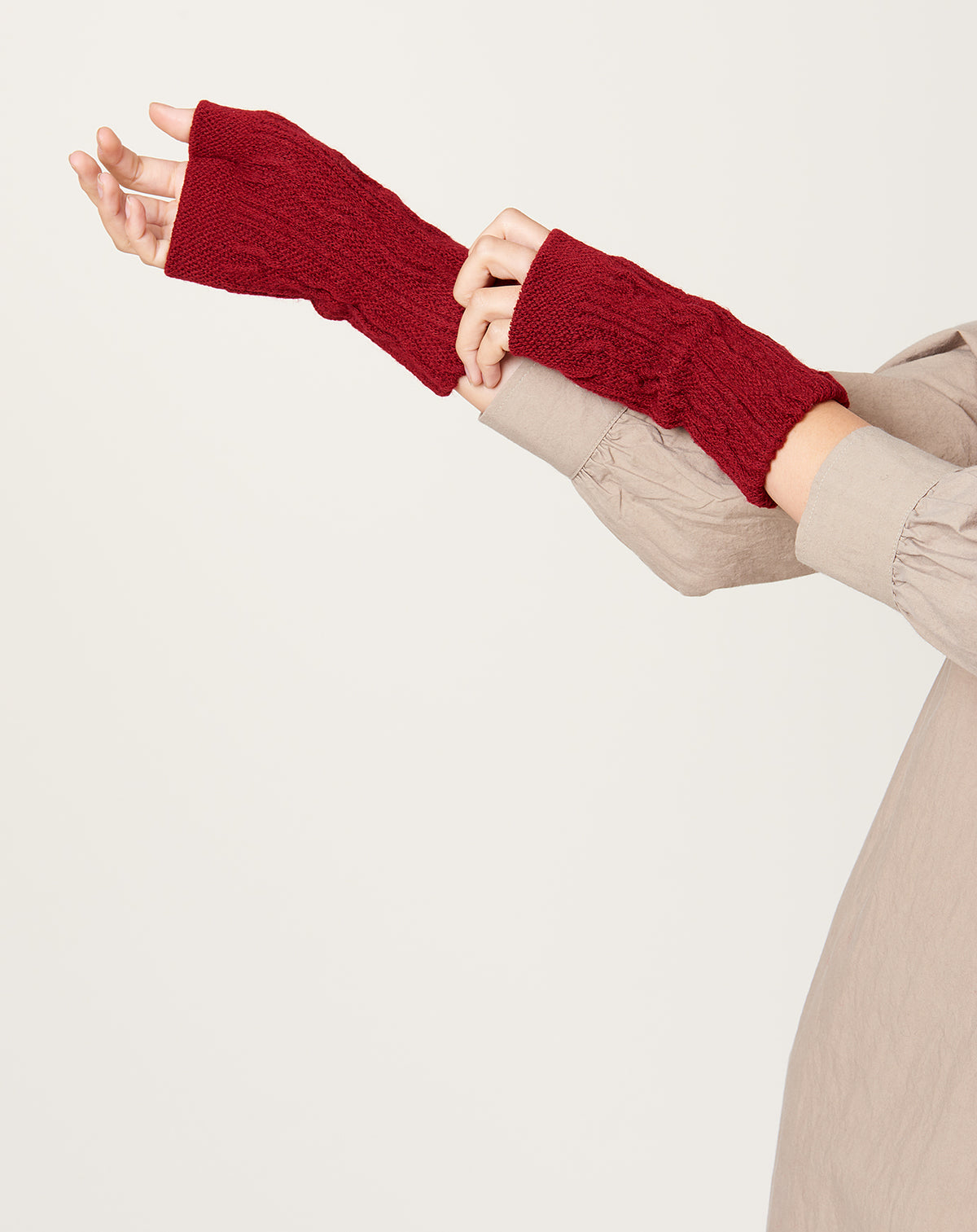 Wool Hand Warmers in Bordeaux | Nishiguchi Kutsushita | Covet + Lou ...